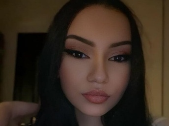 Virtual Reality Never Looked Better On Camshows247!